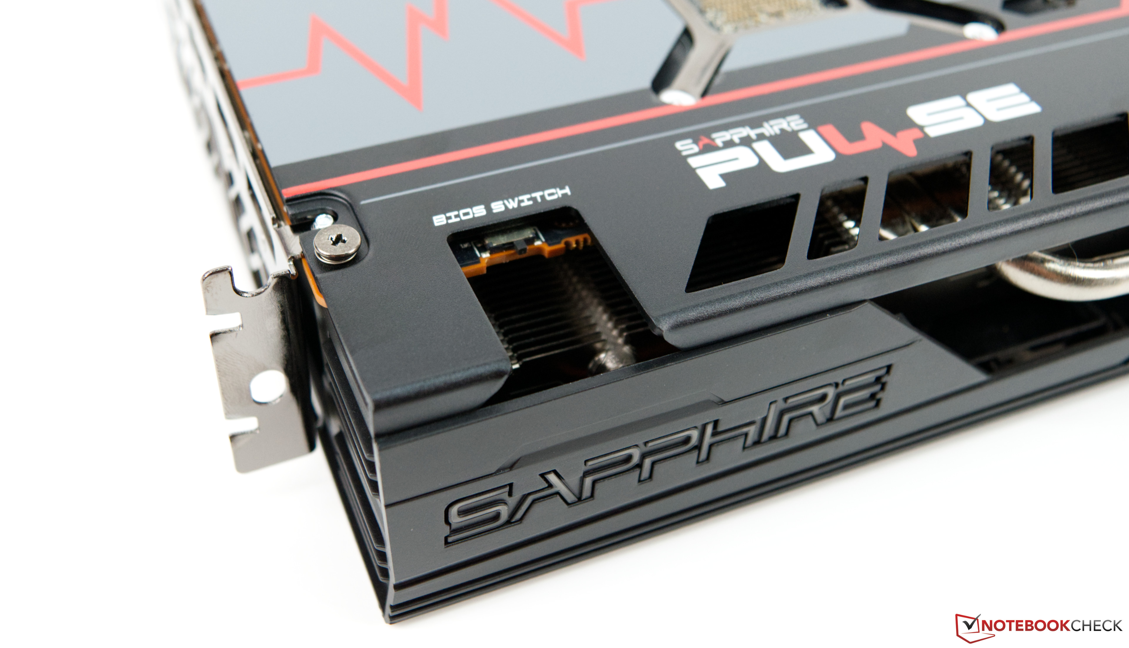 Juego en alta definición con el AMD Radeon RX 5600 XT - Notebookcheck.org