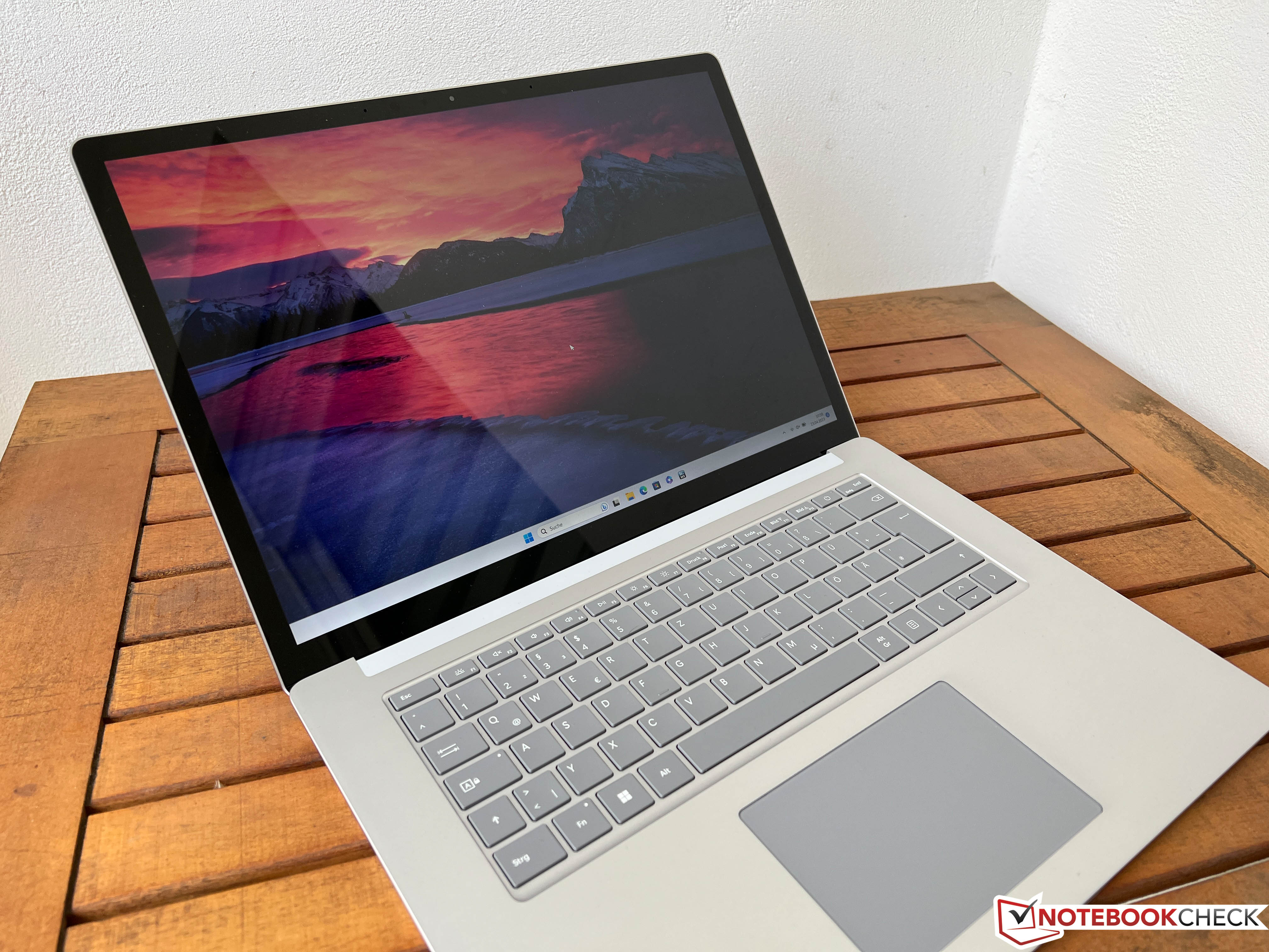 Análisis del Microsoft Surface Laptop 5 15: diseño antiguo por un precio superior ...
