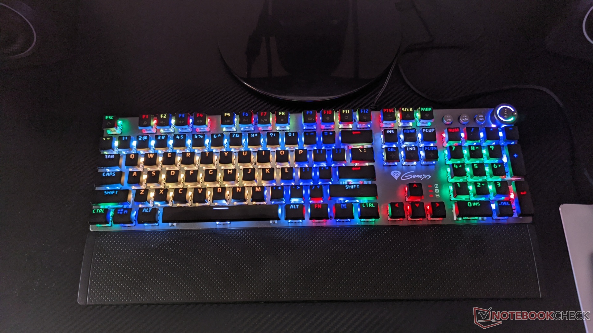 Genesis Thor 400 RGB mechanical keyboard hands-on: Everything you'd ...