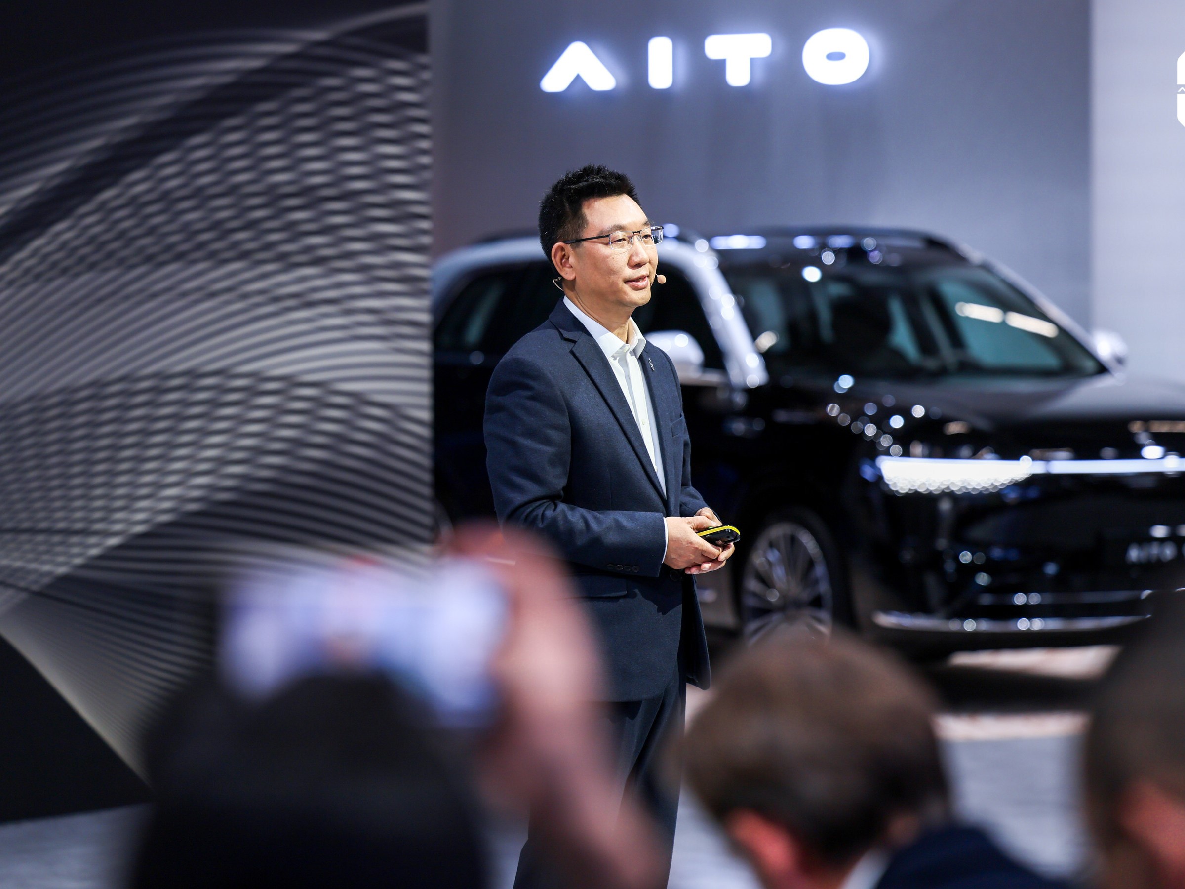 El Aito 9 se estrena como nuevo vehículo eléctrico de lujo para el ...