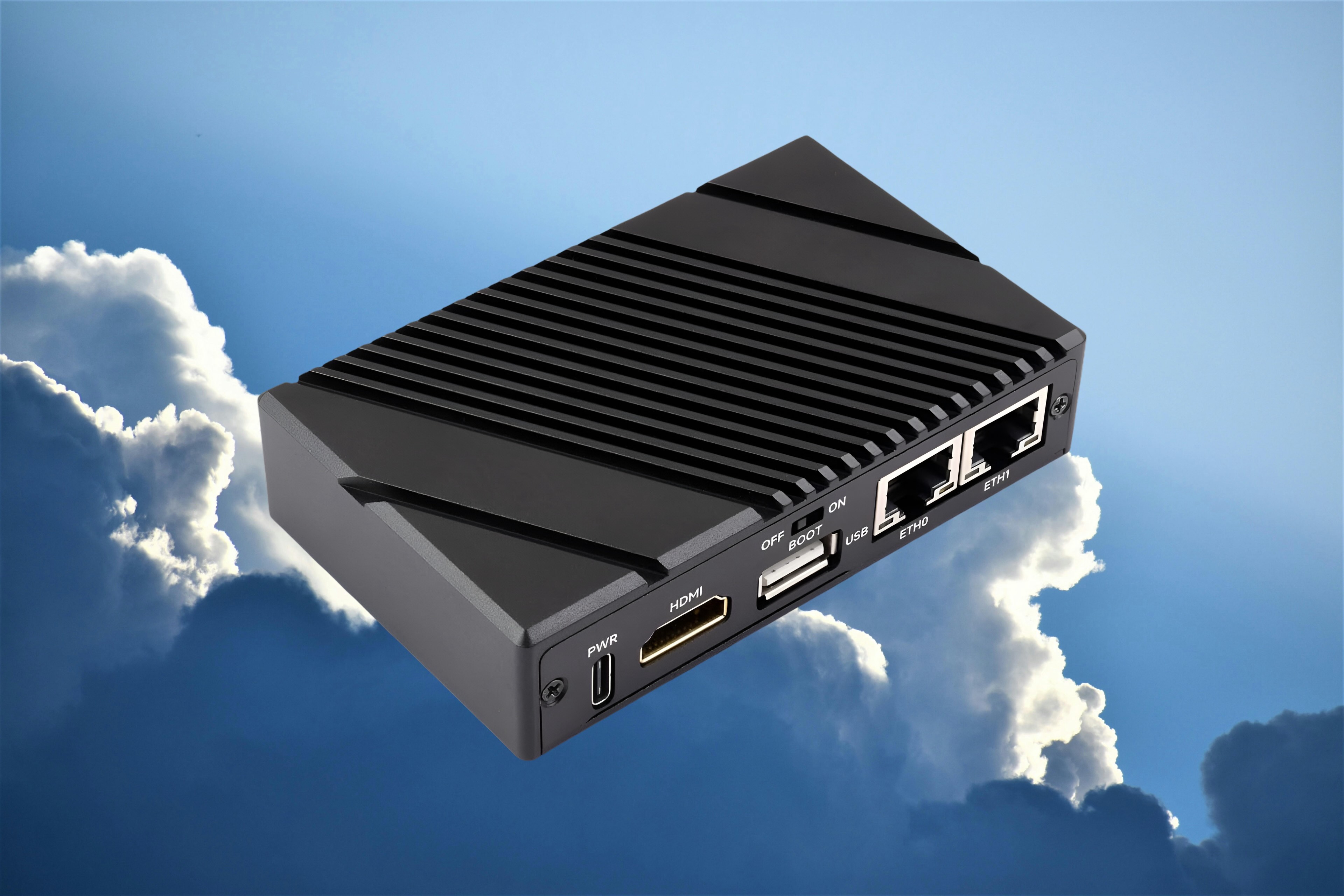 Waveshare presenta una nueva carcasa para mini PC sin ventilador ...