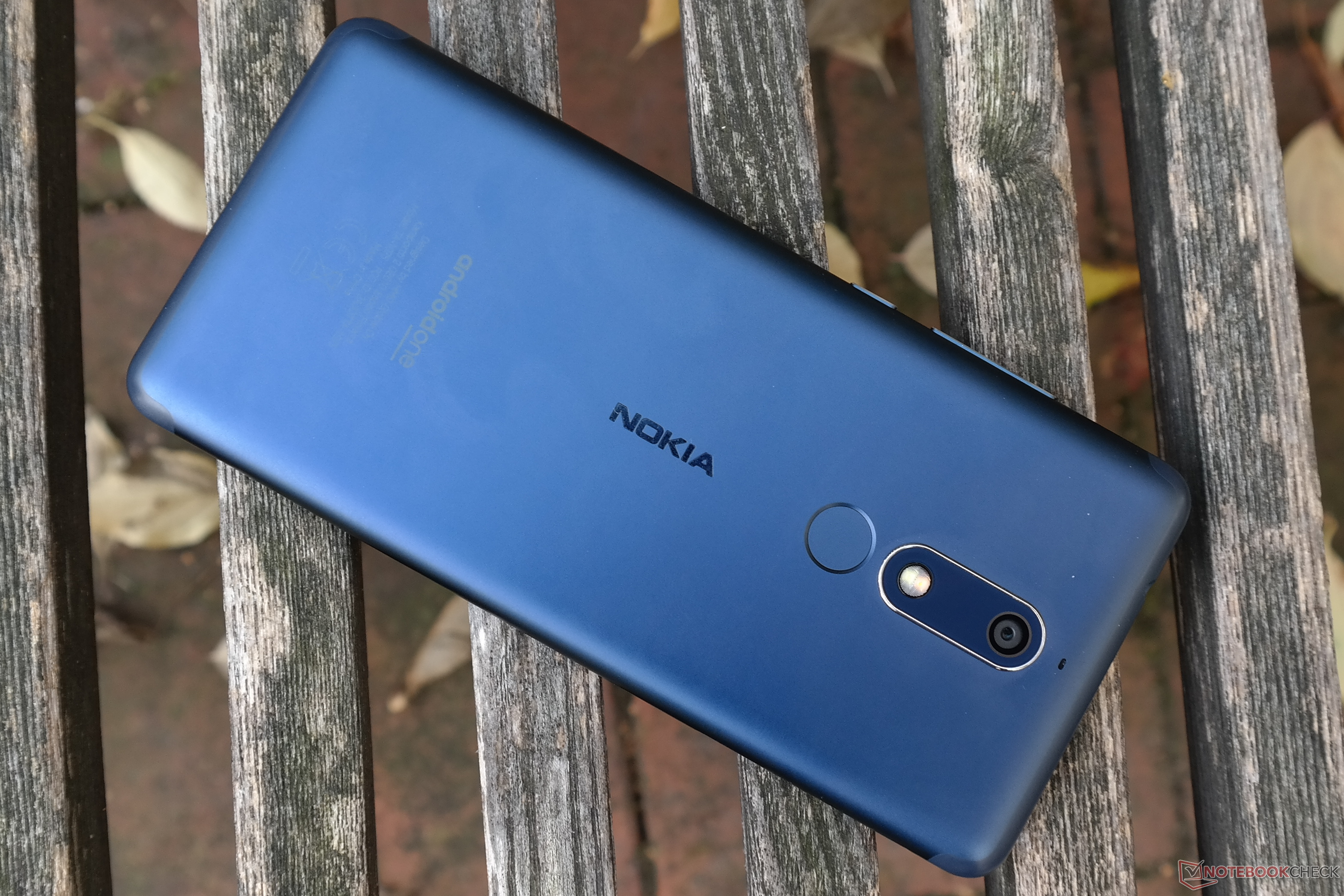 Review del Smartphone Nokia 5.1 - Notebookcheck.org