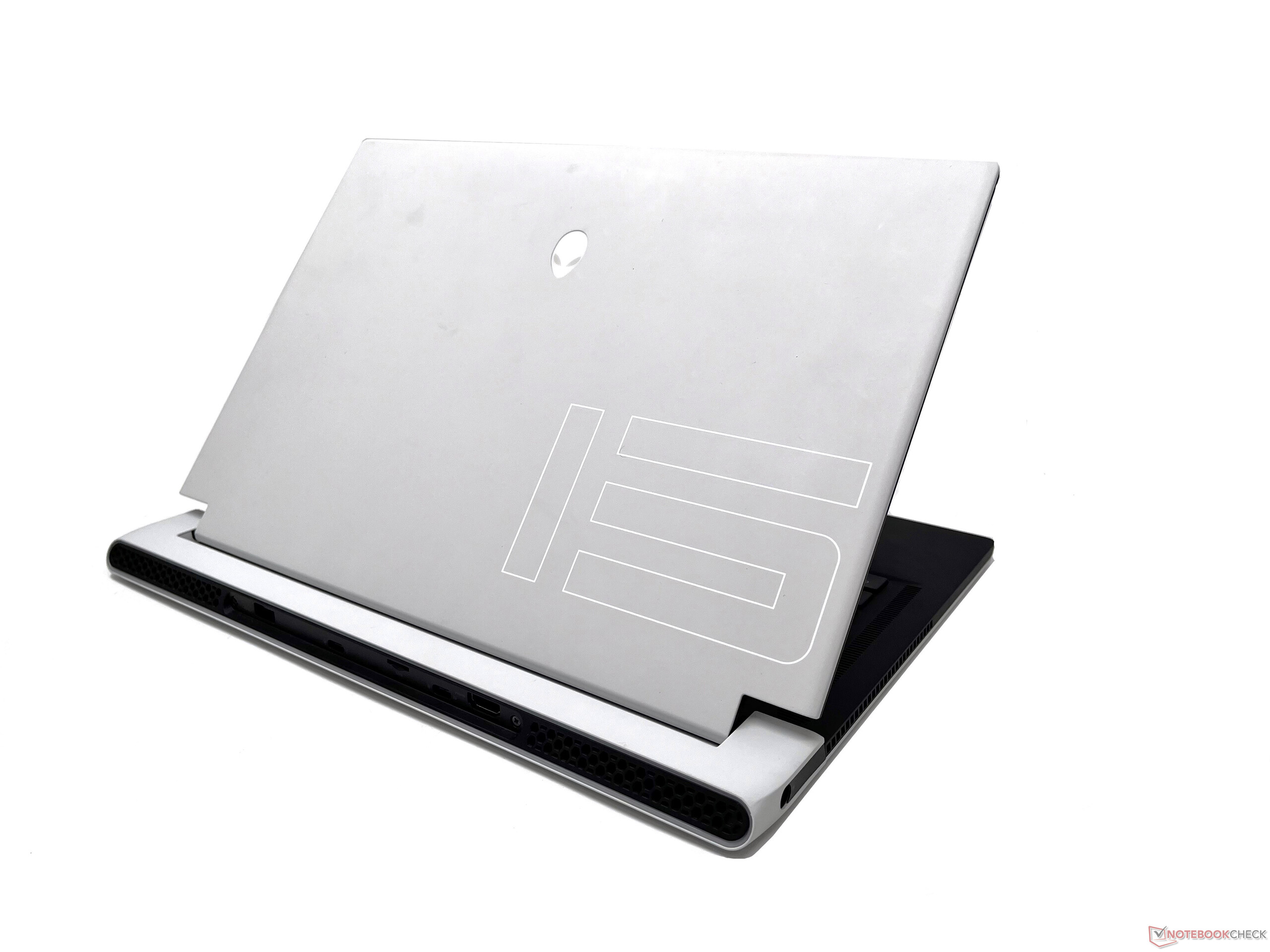 Análisis del portátil Alienware x15 R2: El ultrabook UFO se dispara con ...