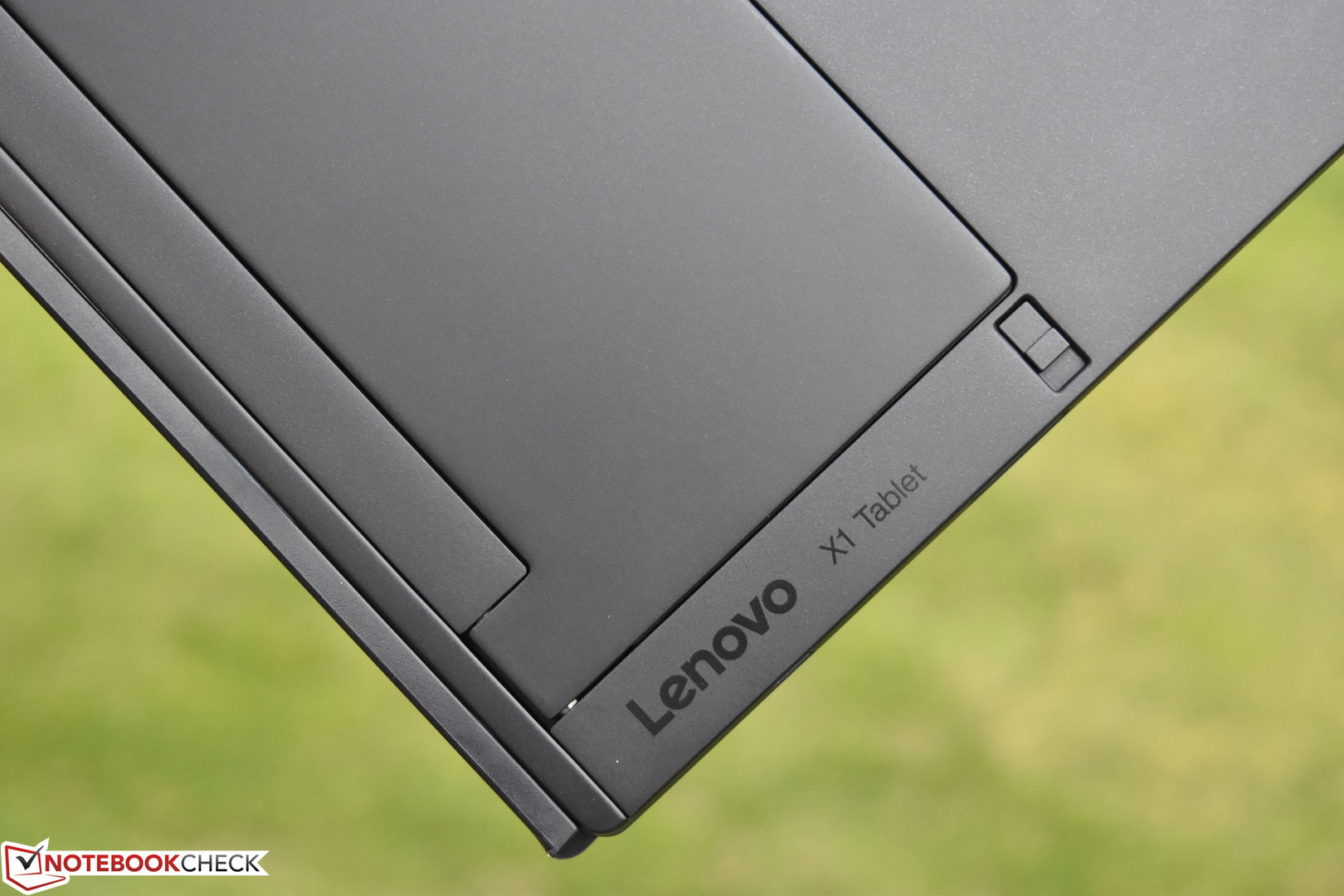 Breve análisis de la tablet Lenovo ThinkPad X1 Tablet Gen 2 (i5-7Y54 ...