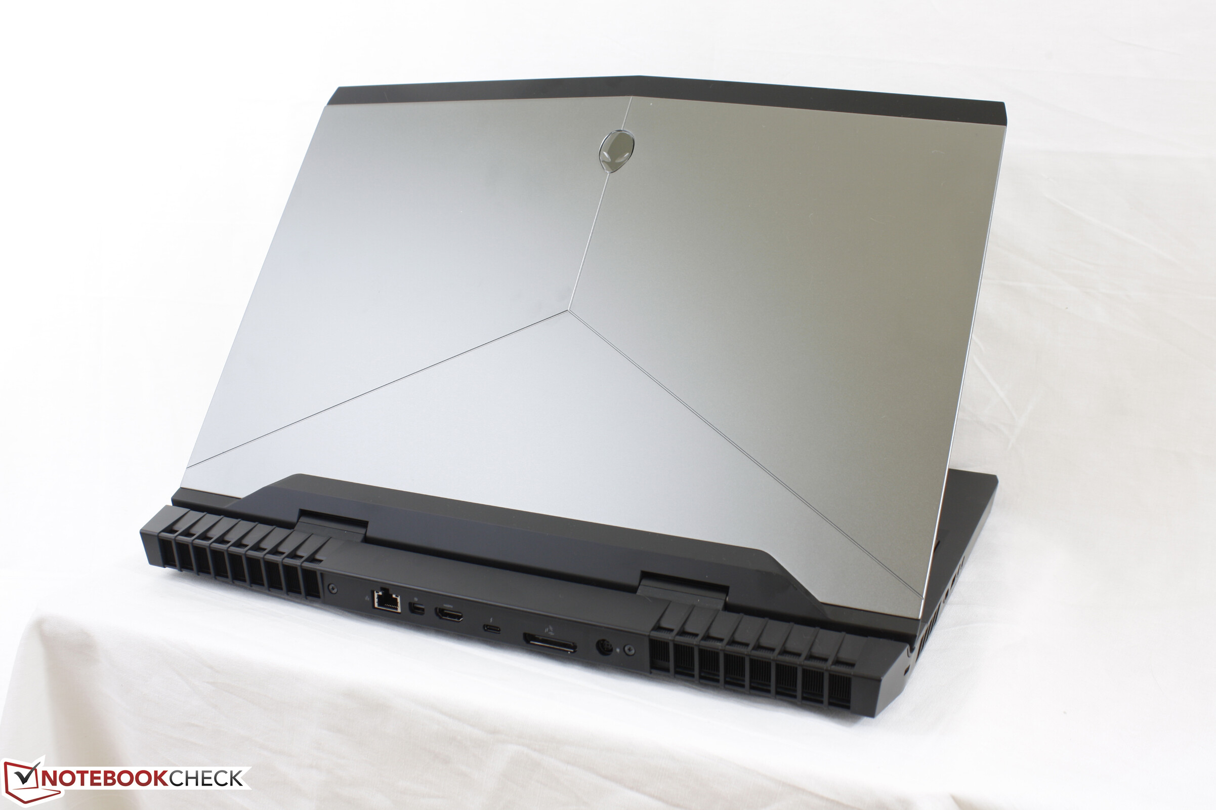 Breve del portátil Alienware 17 R4 (7820HK, QHD, GTX 1080 ...