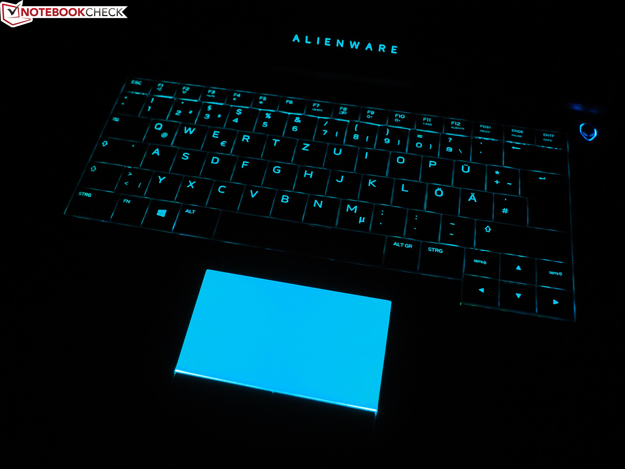 Análisis completo del Alienware 13 R3 - Notebookcheck.org