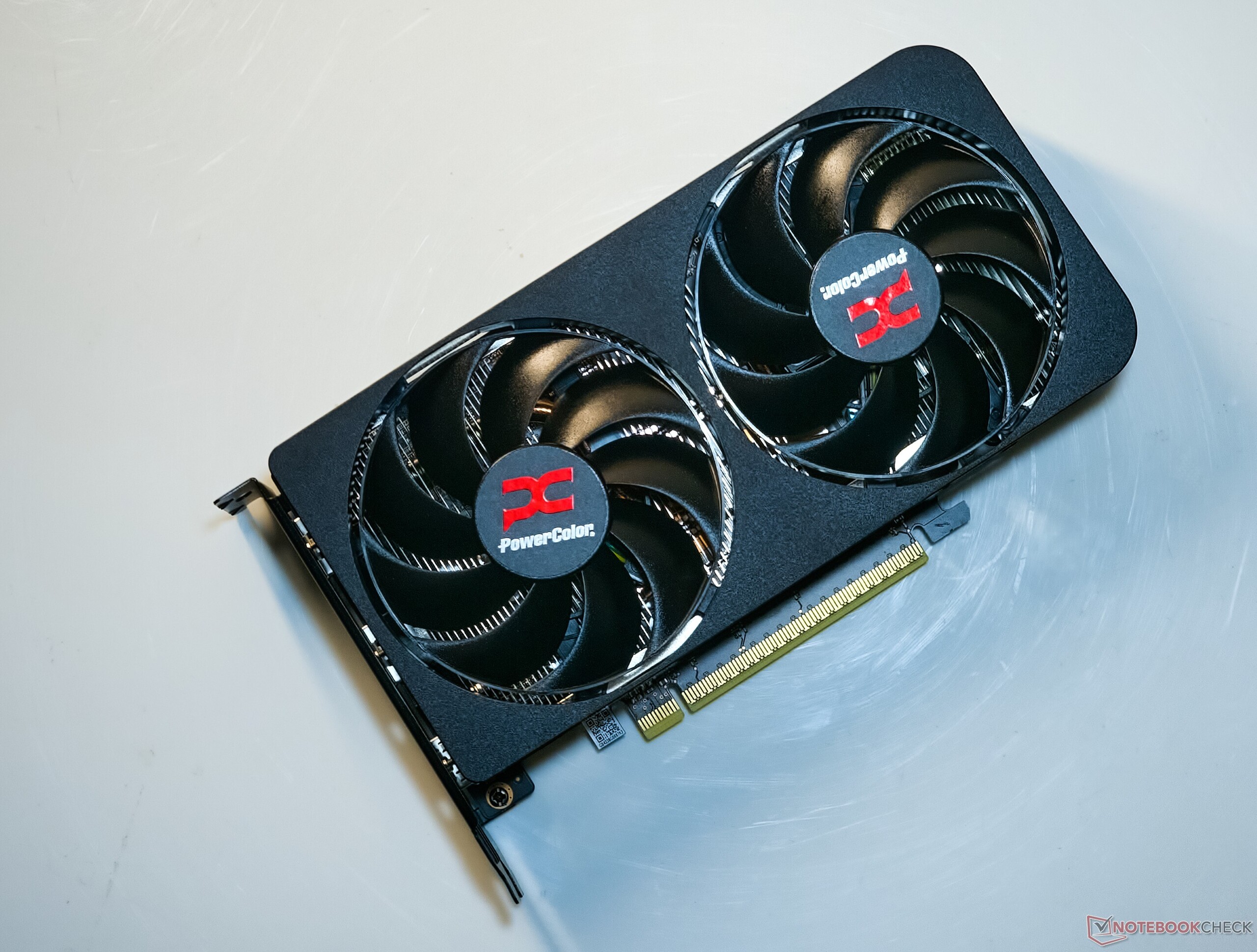 Reseña de la PowerColor Reaper AMD Radeon RX 9060 XT de 16 GB: un 7% ...