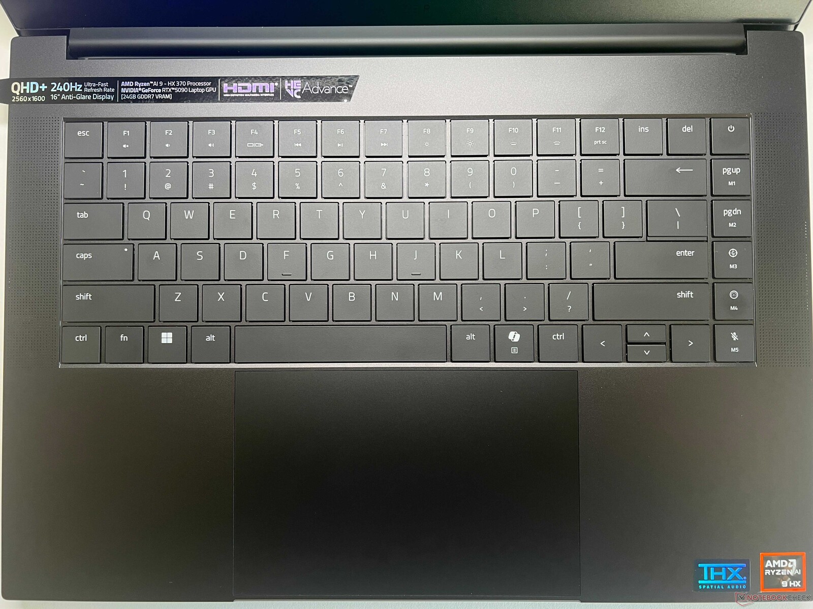Análisis del Razer Blade 16 2025 - Portátil para juegos ahora con ...